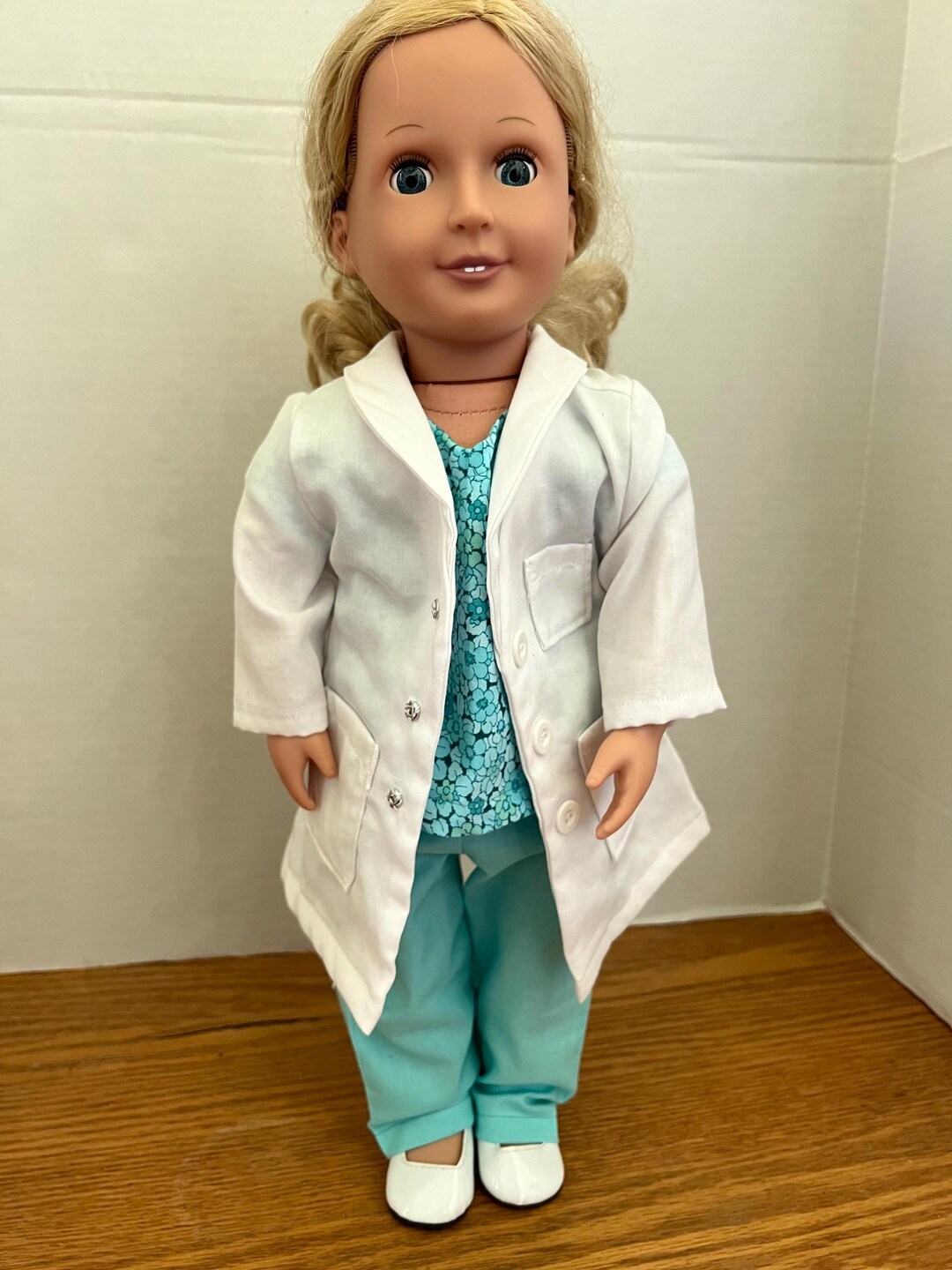 Scrubs and Lab Coat for 18 Inch Doll. - Etsy