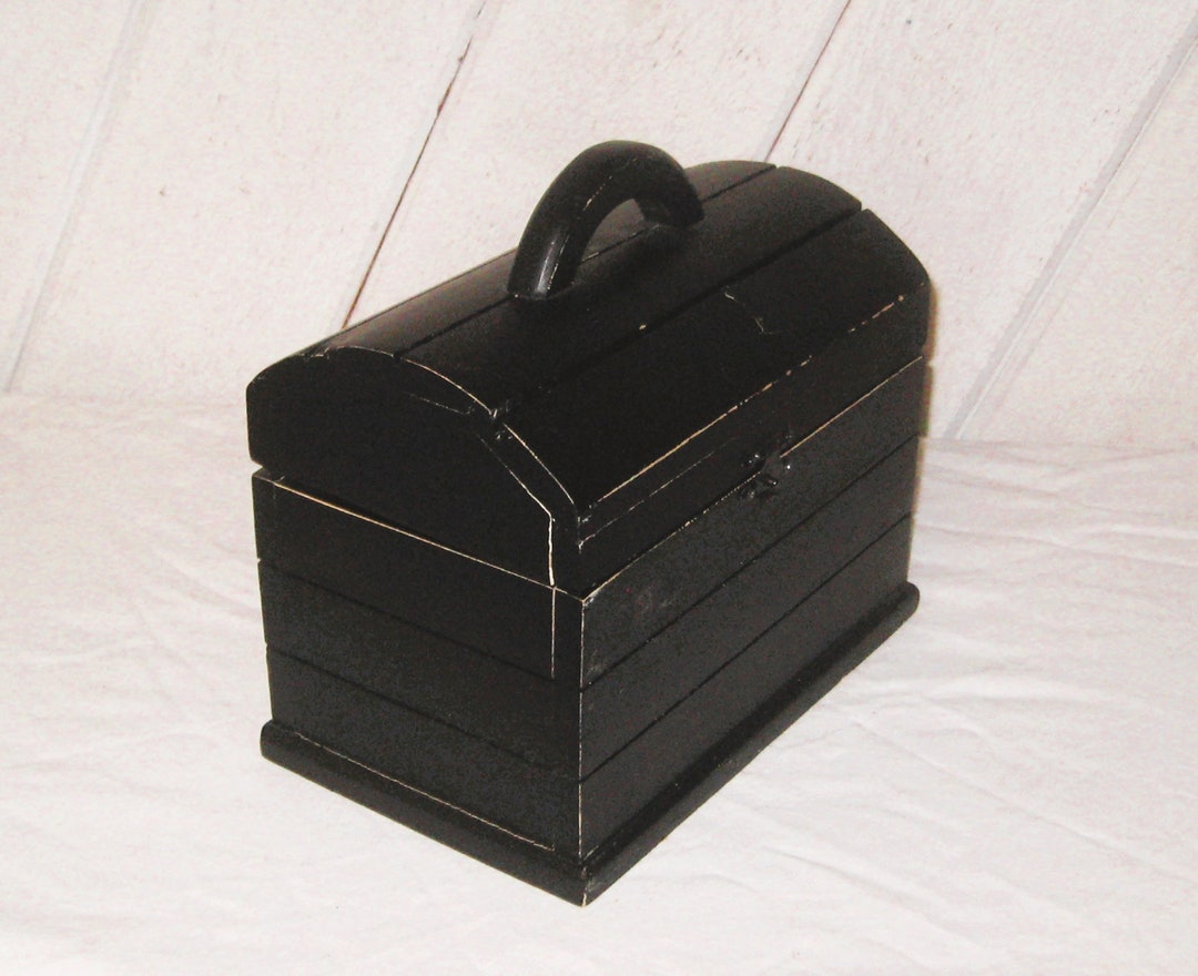 Vintage Black Wood Domed Box, Hinged Lid, Wooden Chest Box With Top ...