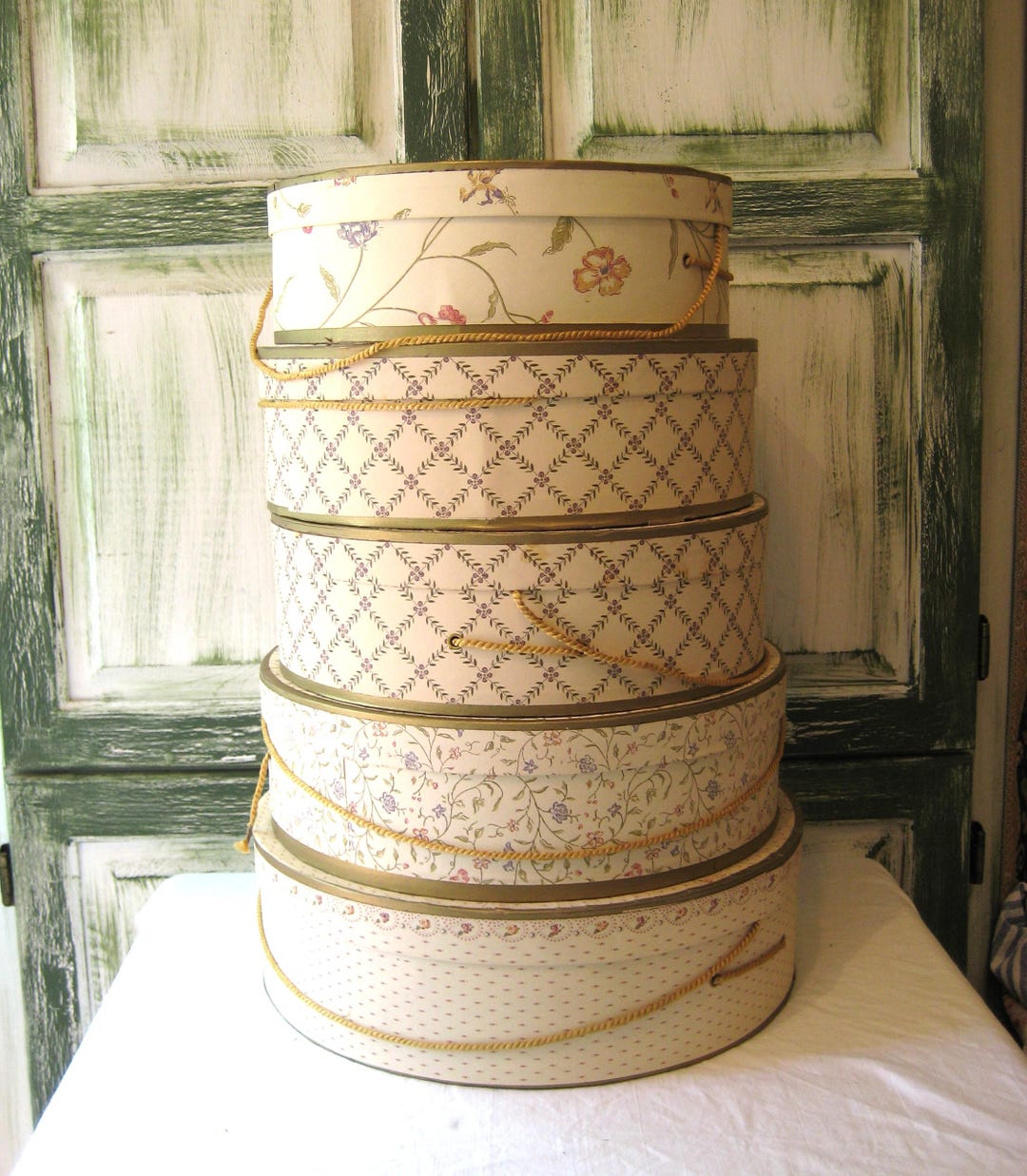 Vintage Hat Boxes, Round Cardboard Single Hat Box, Closet Storage ...
