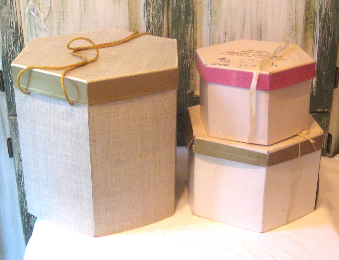 Vintage Extra Large Hatbox, Extra Tall Hexagon Shape, Gold Ivory, Mid ...