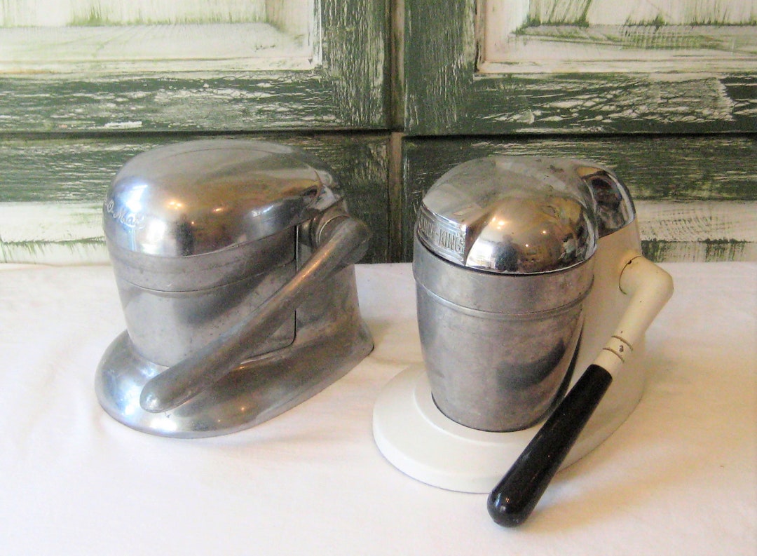 Antique Hand Crank Juicer, Atomic Art Deco Kitchen Decor, Heavy Cast ...