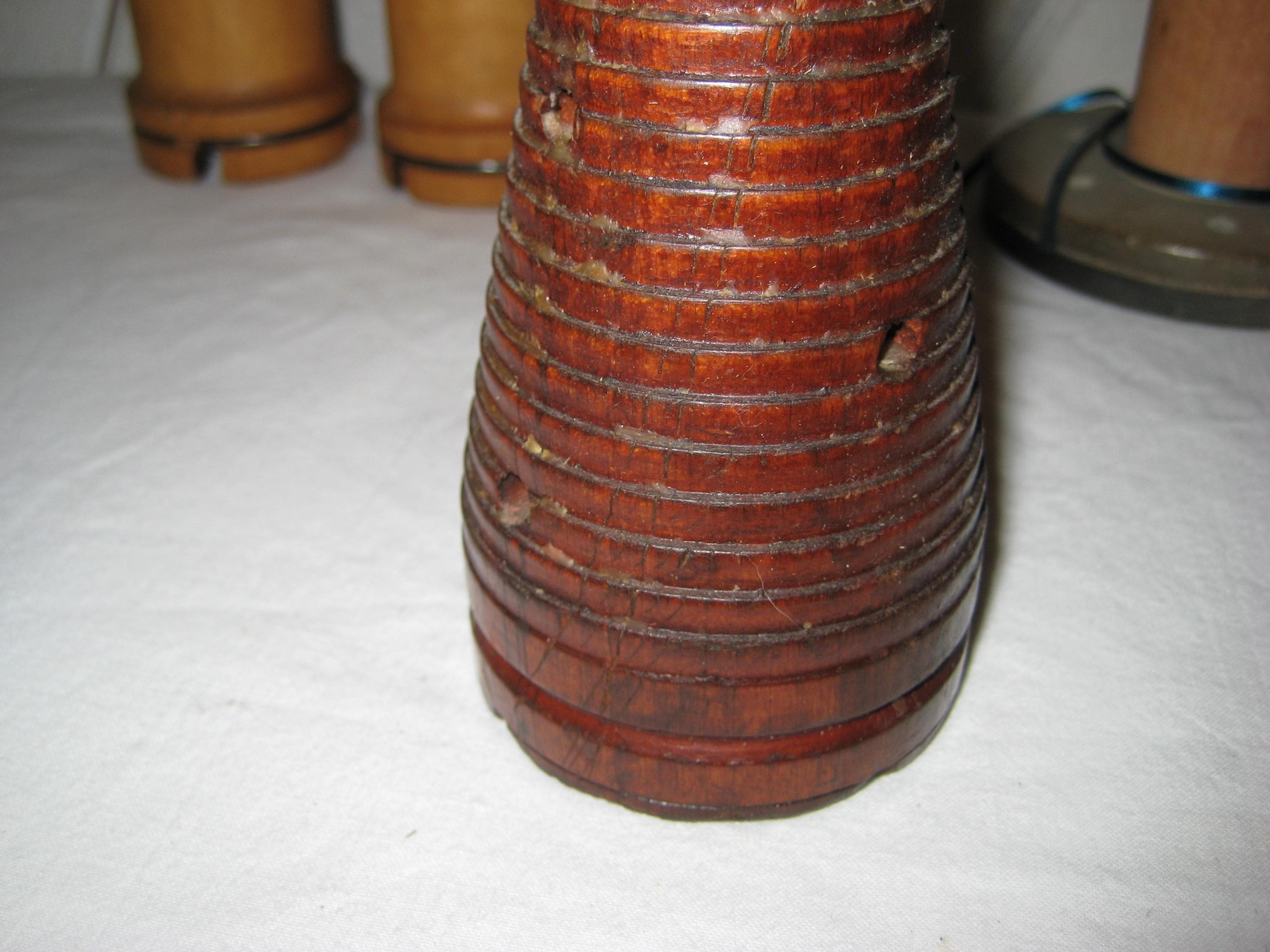 Antique Wood Spools, Wooden Bobbins, Beehive Spool, Dark Brown Beige ...