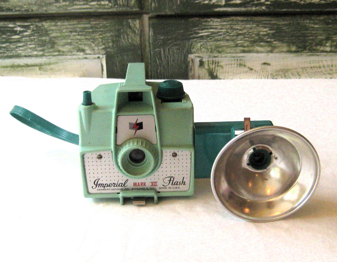 Antique Camera With Flash, Mint Green Teal, Imperial Mark XII Made in ...