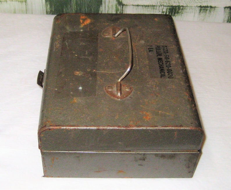Rustic Gray Metal Tool Box Petite Size Hinged Lid Mechanics - Etsy