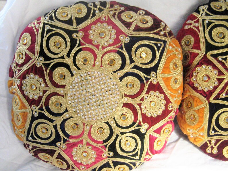 Pair of Round Velvet Ornate Pillows Gold Faux Pearls Tiny - Etsy