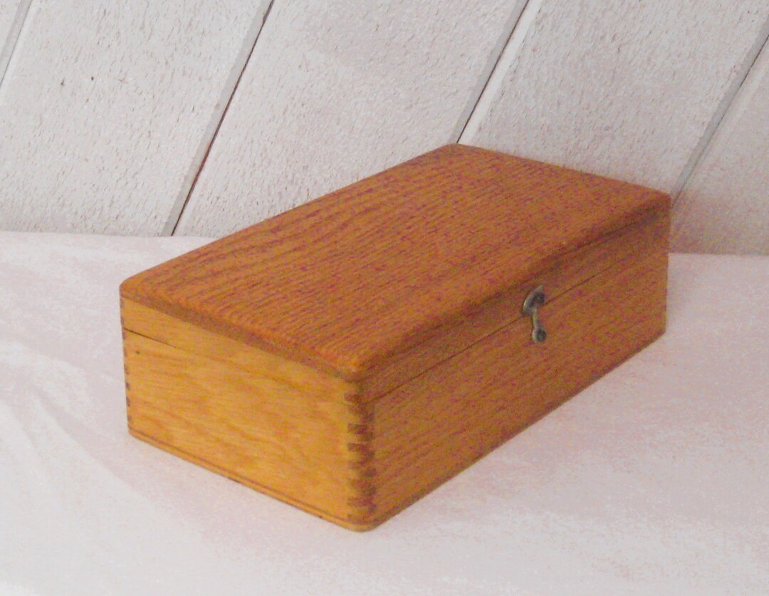 Vintage Oak Wood Box, Dovetail Corners, Beige Wooden Box Hinged Lid ...