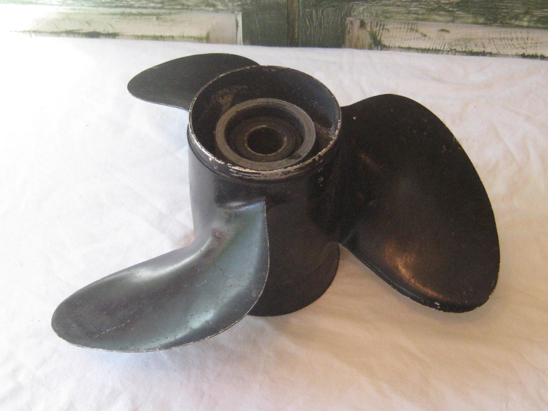 Vintage Black Metal Boat Propeller Heavy Metal Rudder - Etsy