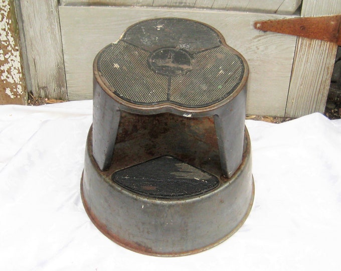 Rustic Step Stool, Round Metal Step Stool on Wheels, Kik Step, Made in ...