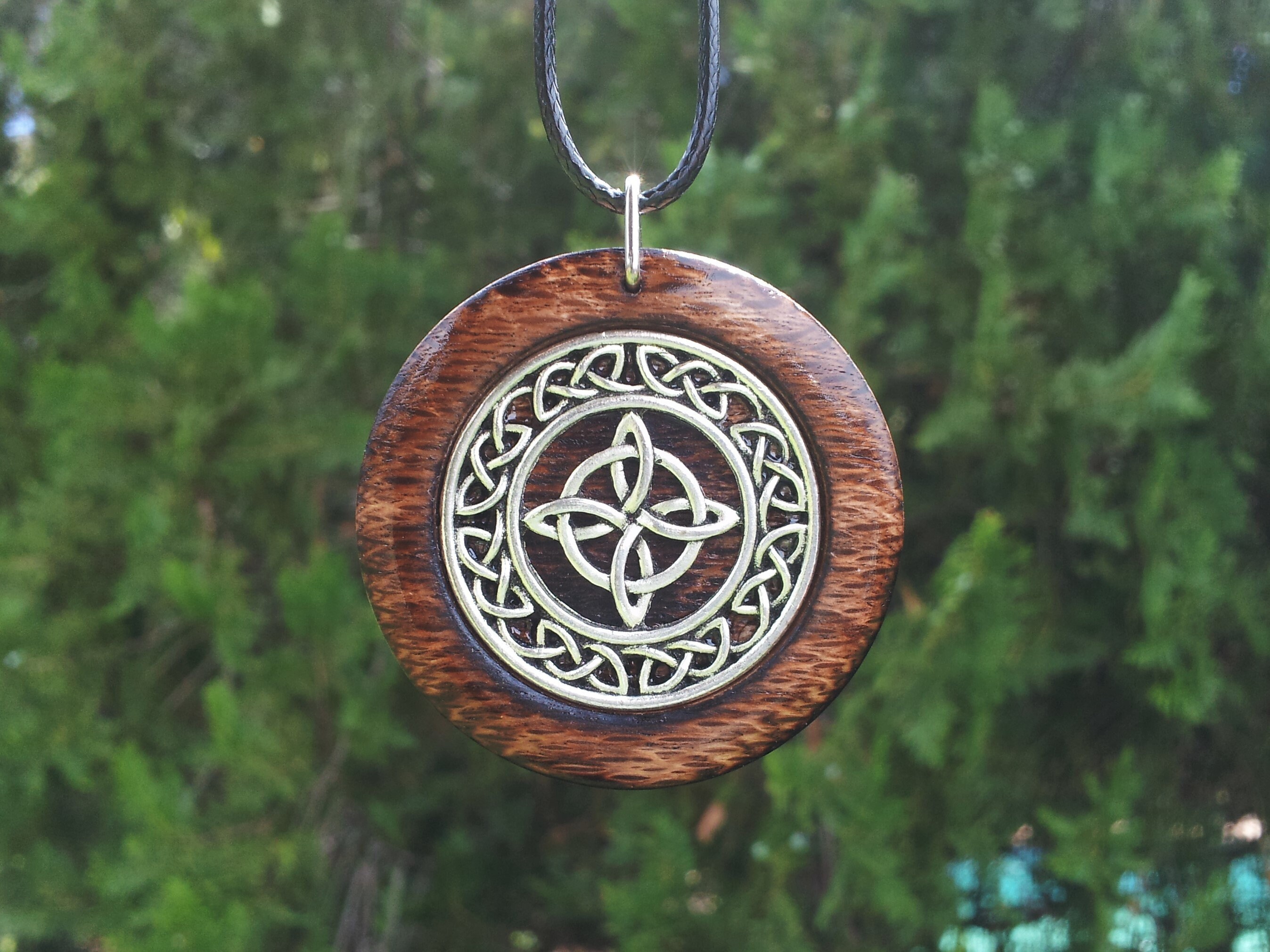 Witch's Knot Protection Amulet in Burnt Oak Spiritual - Etsy Australia
