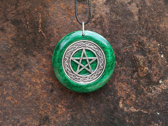 Pentacle Pendant in Green Stained Oak Rustic Unisex - Etsy