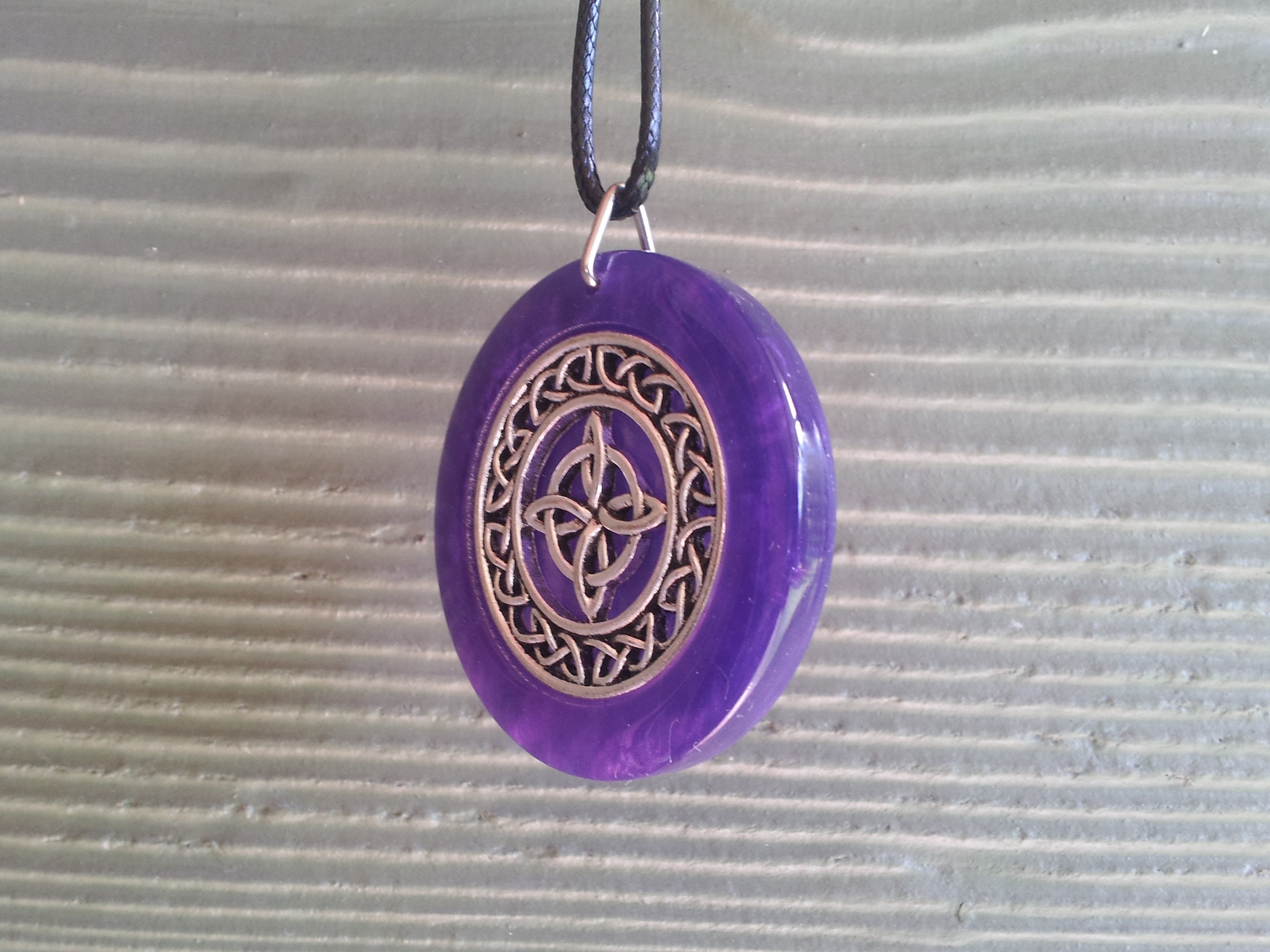 Purple Witch's Knot Protection Amulet Spiritual Pendant | Etsy