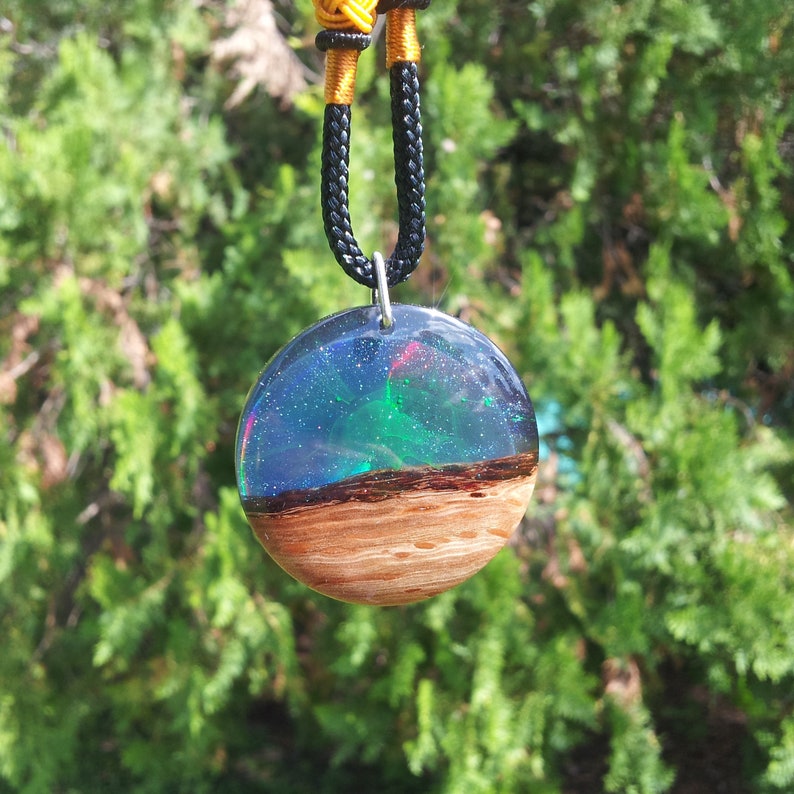 Aurora She-oak Wood & Resin Necklace Northern Lights Jewelry | Etsy