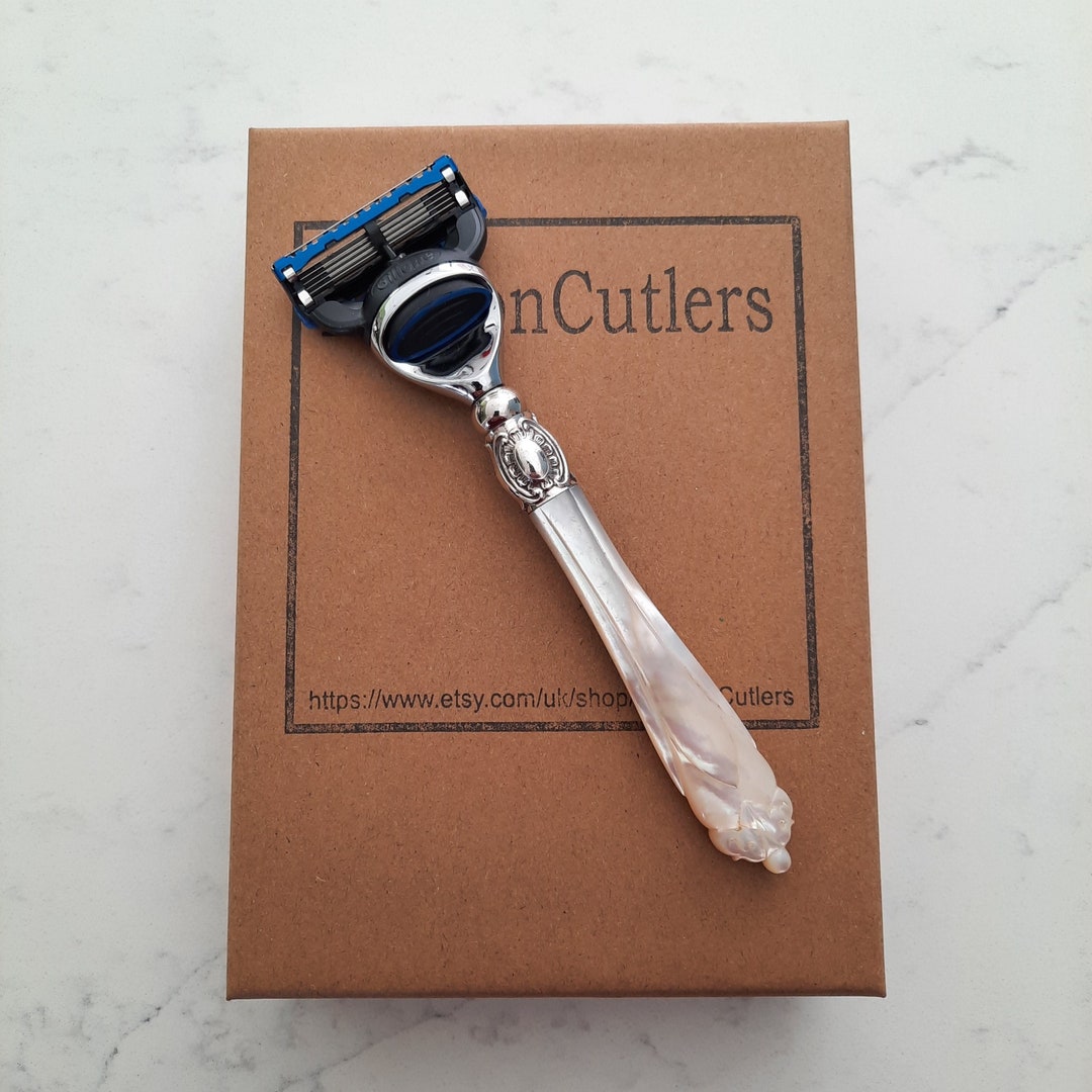 Fusion Razor With Amazing Art Nouveau Mother of Pearl Handle, Recycled ...