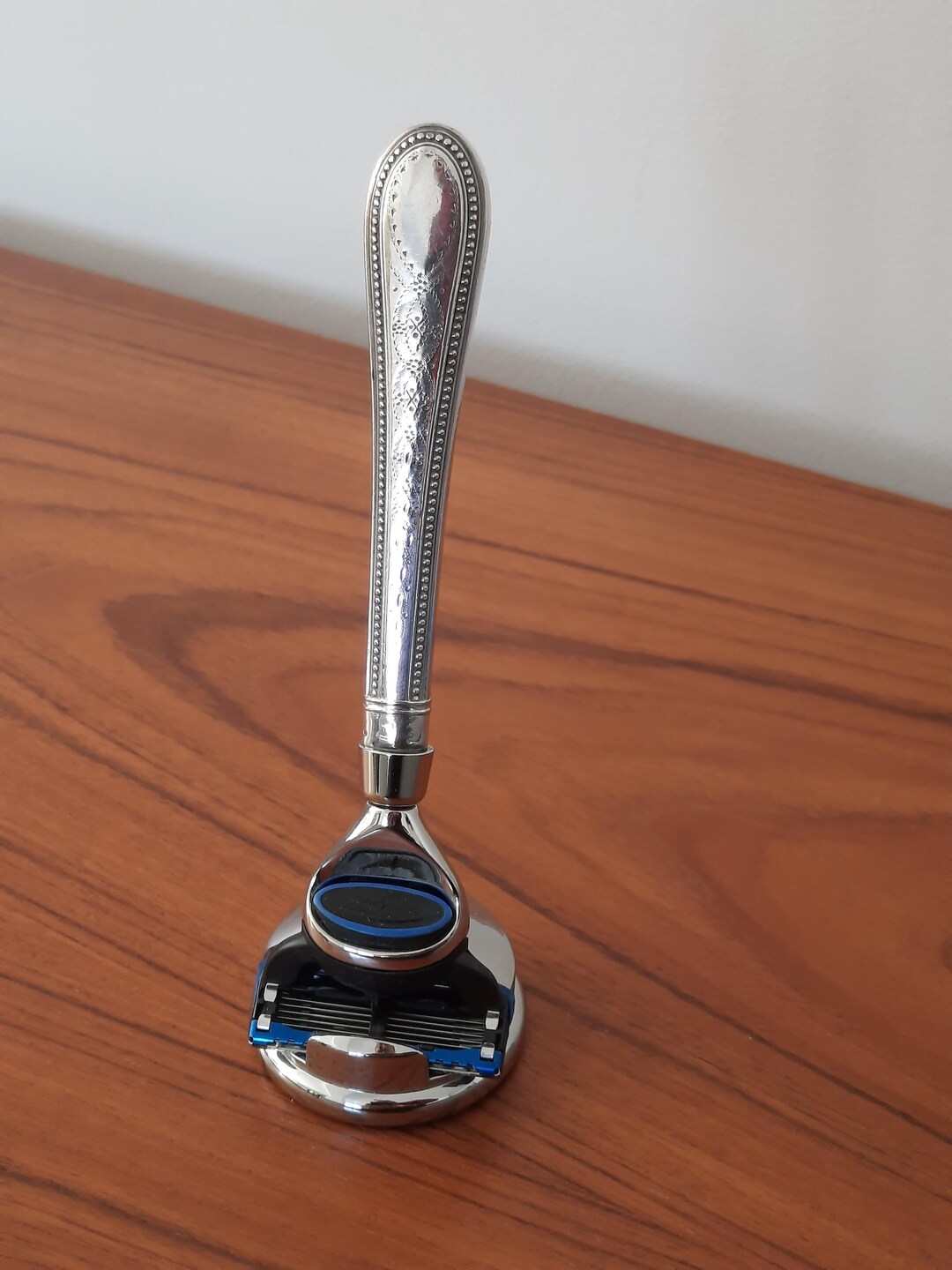 Fusion Razor With Base, Antique Chased Sterling Silver Handle ...