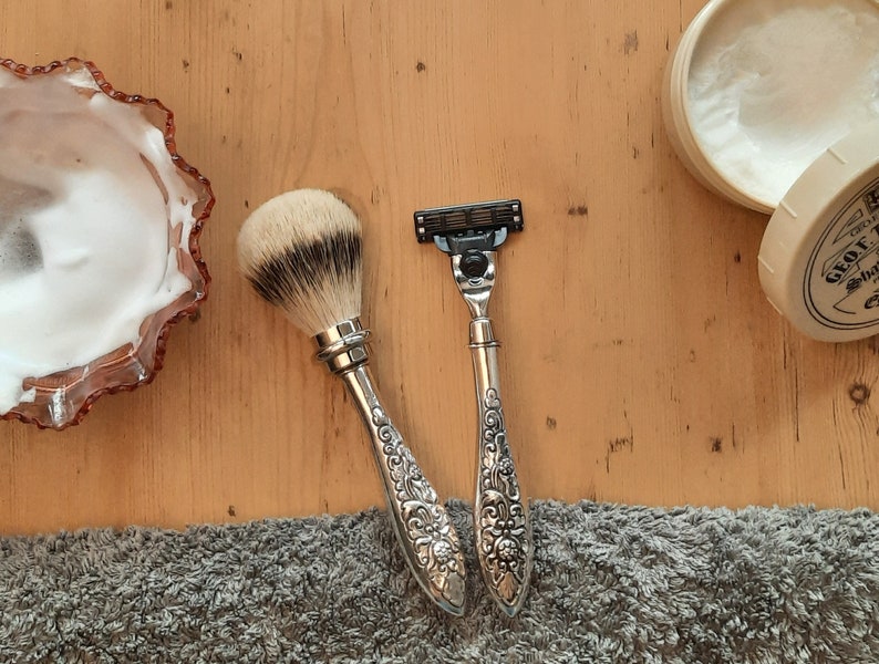 Mach 3 Shaving Set With Silvertip Badger Bristles Wet Shave Gorgeous ...