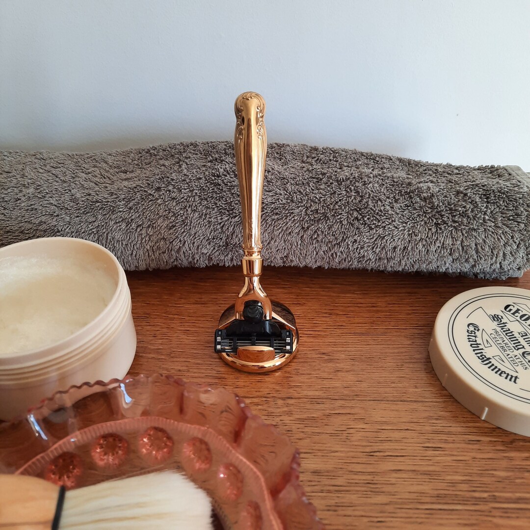 Mach 3 Razor With Stand, Sterling Silver Gilt Handle, Sheffield 1929 ...