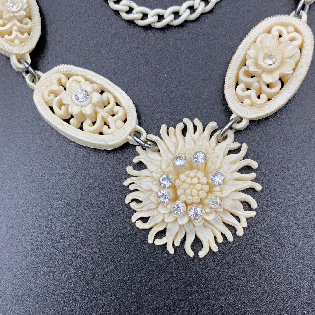 Antique 1930's Celluloid Necklace - Etsy