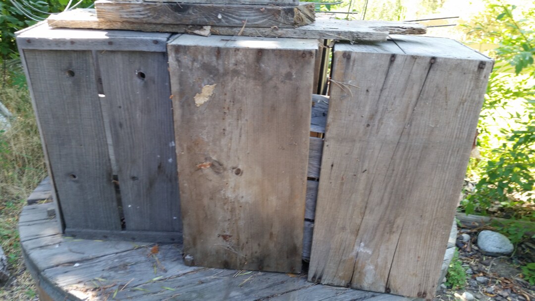Weathered Wooden Apple Box Crates - Etsy