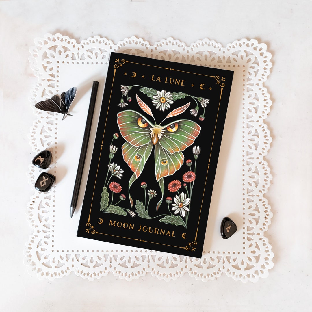 La Lune Moon Journal A Workbook for the Phases of Your Life Luna Moth ...