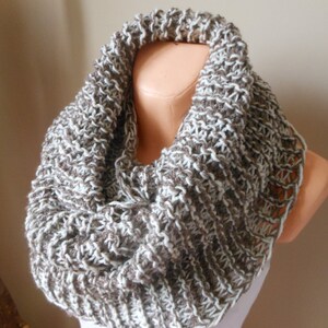 Knitted Infinity Scarf, Cowl, Neck Warmer Beige/cream Chunky Wrap, Hand ...