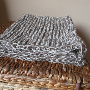 Knitted Infinity Scarf, Cowl, Neck Warmer Beige/cream Chunky Wrap, Hand ...