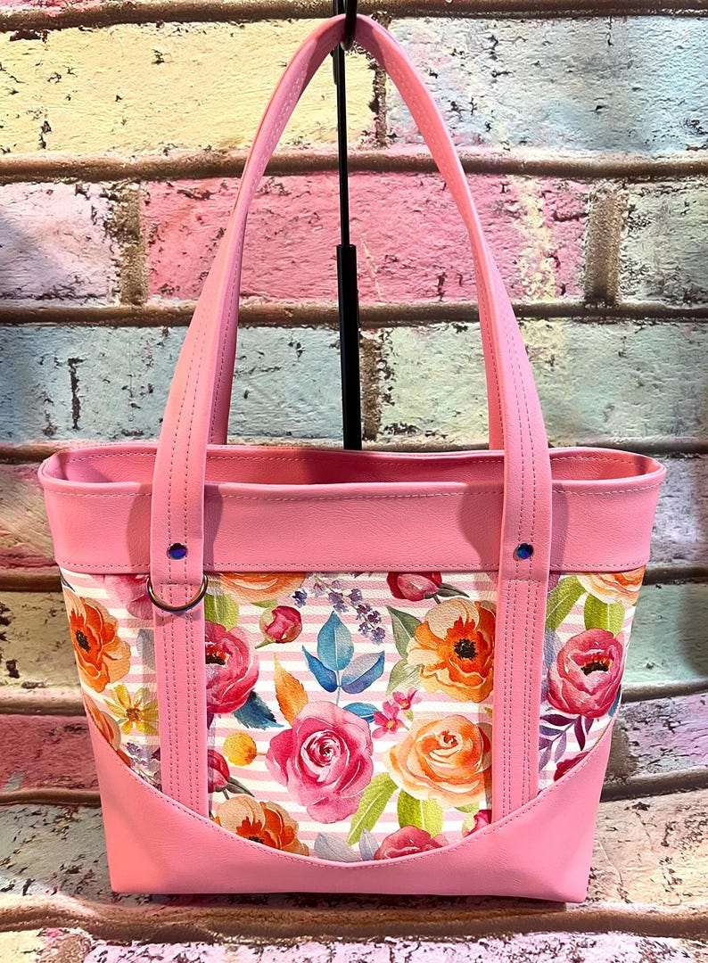 What's the Scoop Floral Mirage Tote Bag Handbag Scoops Ahoy Tote - Etsy