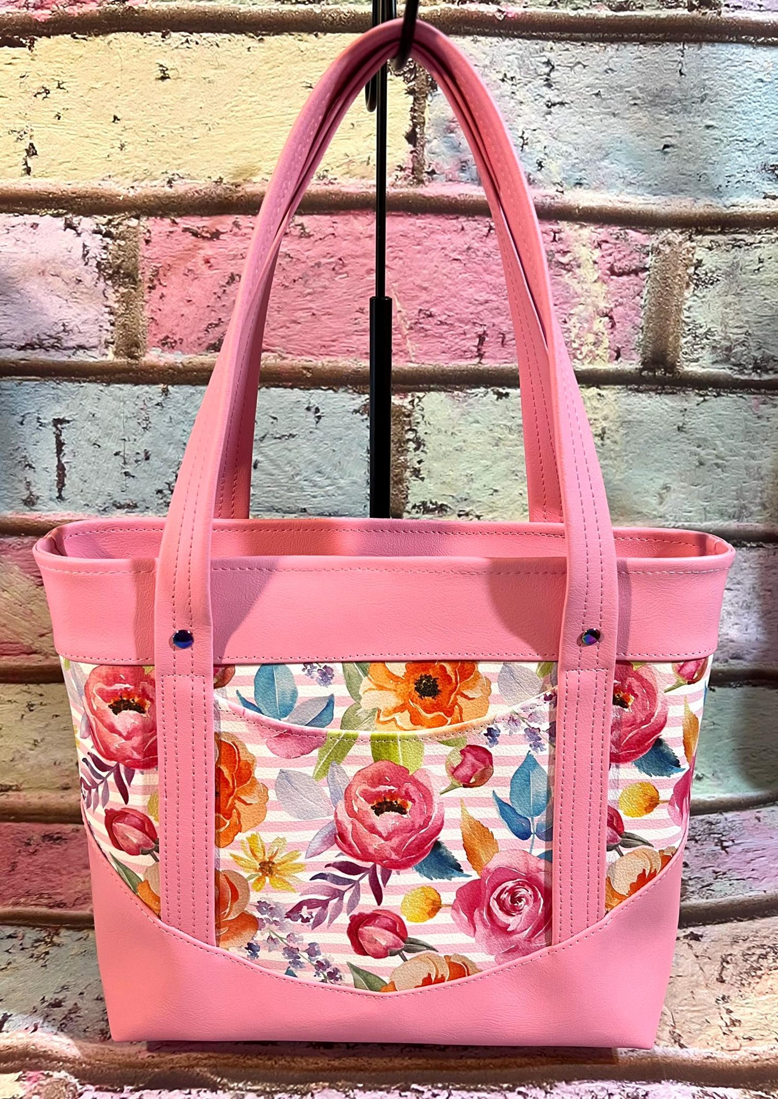 What's the Scoop Floral Mirage Tote Bag Handbag Scoops Ahoy Tote - Etsy