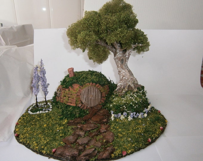 Miniature Tree Hobbit House Diorama Ooak - Etsy