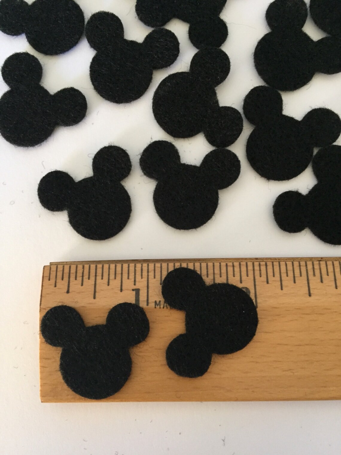 50 Die Cut Felt Mickey Ears, 1" Minnie Heads, Craft Supply, - Etsy