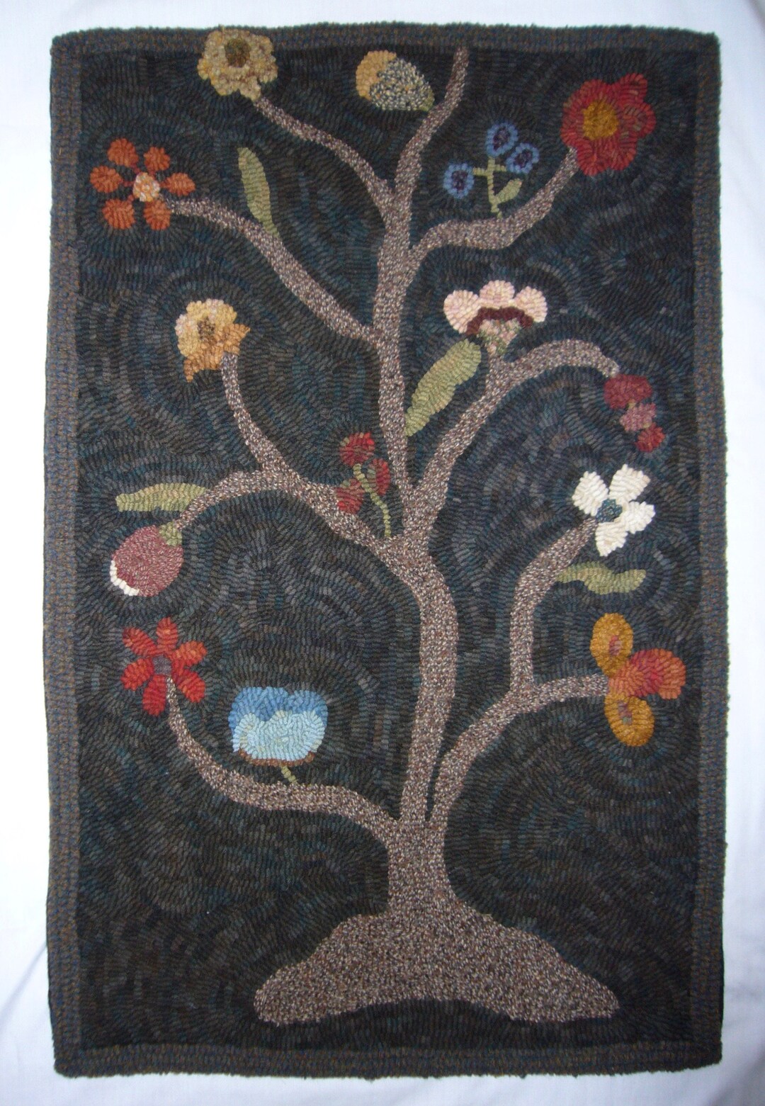 Tree of Flowers Rug Hooking Kit - Etsy