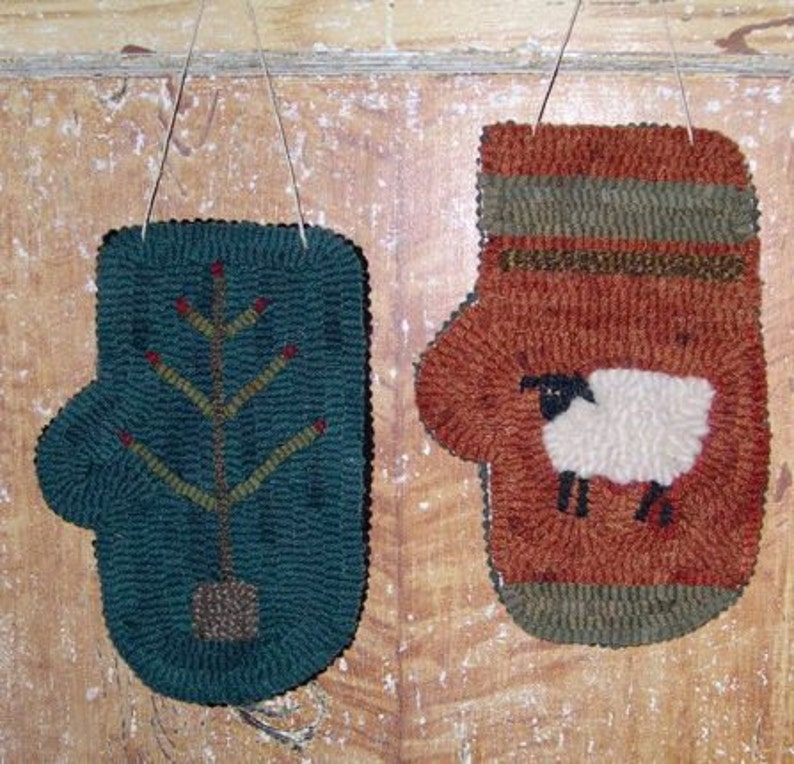 Two Mitten's Rug Hooking Kit - Etsy