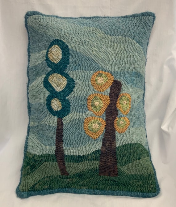 Two Tree Rug Hooking Kit - Etsy