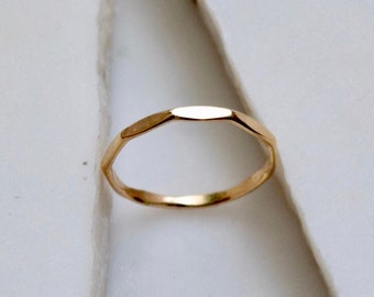 Simple Wedding Ring - Etsy