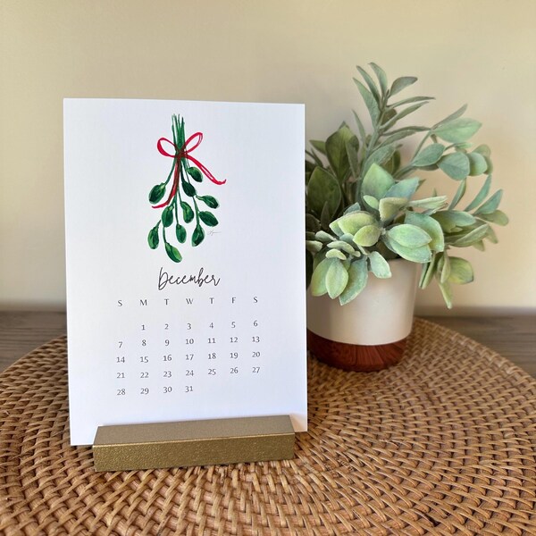 Easel Calendar - Etsy