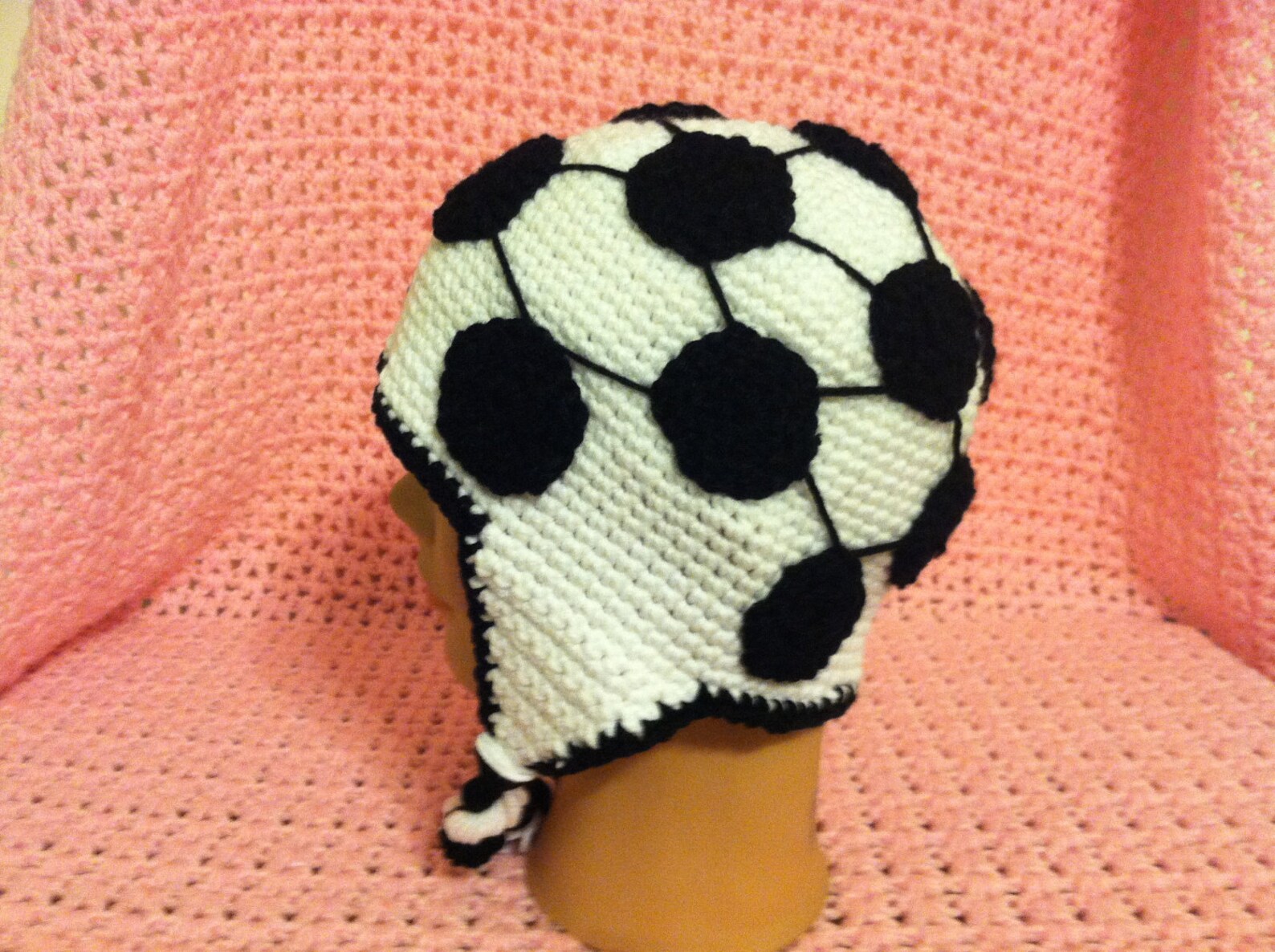 Soccer ball, Hat, Cap, Beanie, Futbal - Etsy