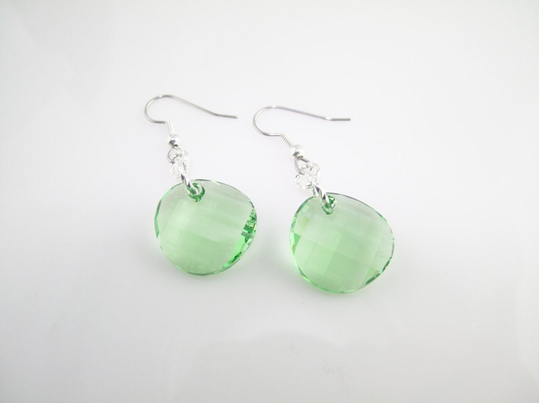 Green Crystal Earrings, Crystal Green Drop, Peridot Earrings, Light ...