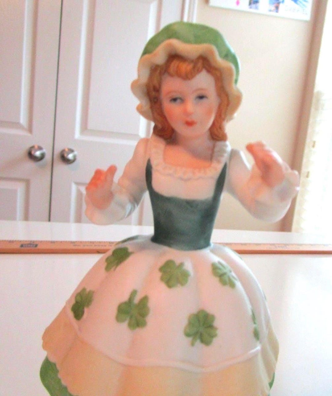 Vintage Irish Girl Shamrock Music Box Figurine 9" Porcelain Stopper Not ...
