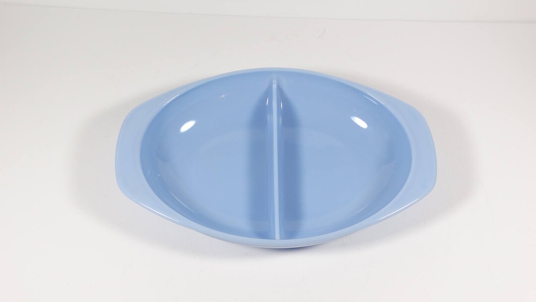 Pyrex Delphite Blue Divided Serving Dish Bluebelle Oval Platter Pyrex ...