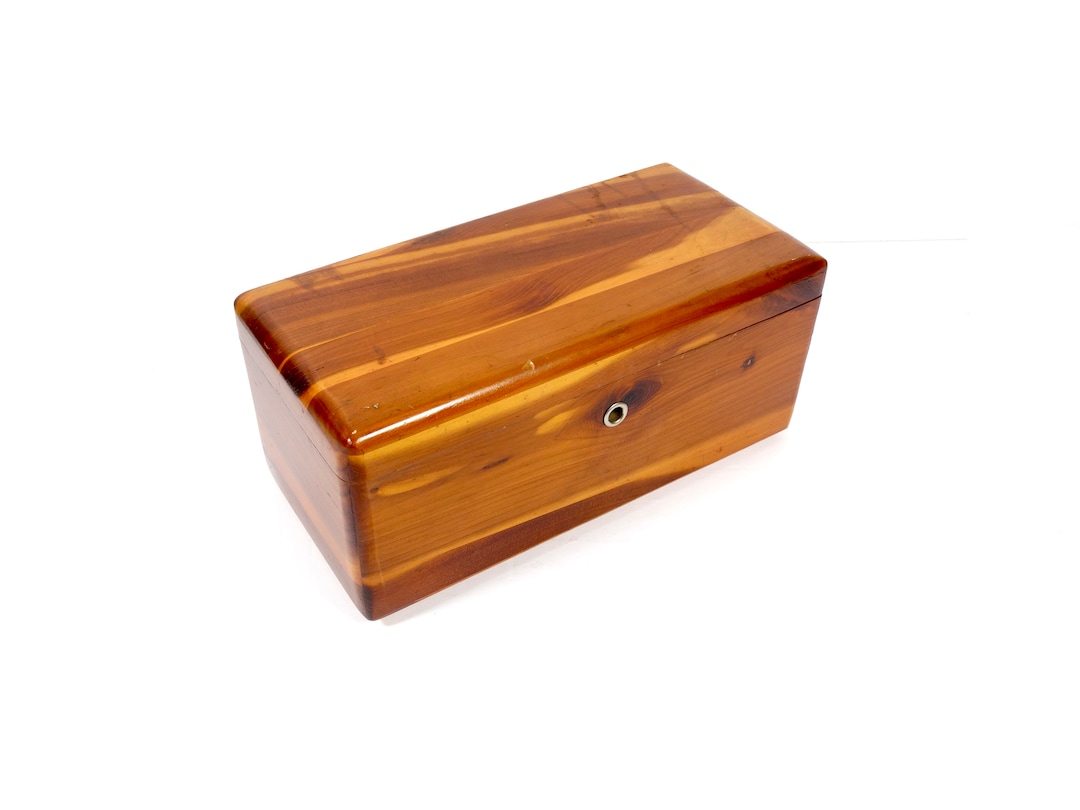 Vintage Mini Lane Cedar Chest Salesman Sample Miniature Cedar Chest ...