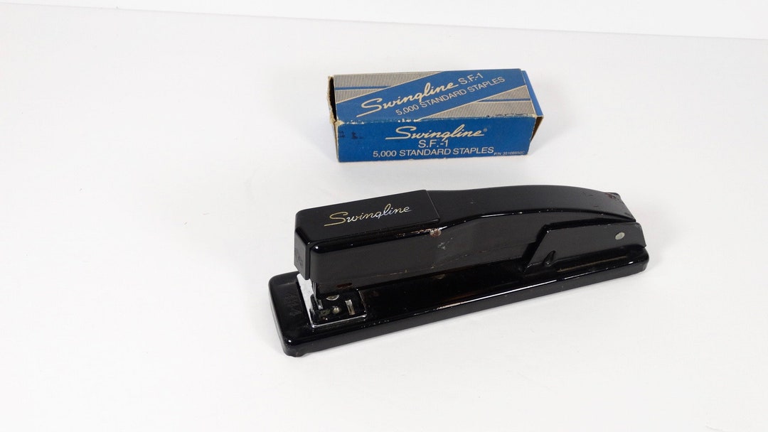 Vintage Black Swingline Stapler With Staples S24 Midcentury Office ...