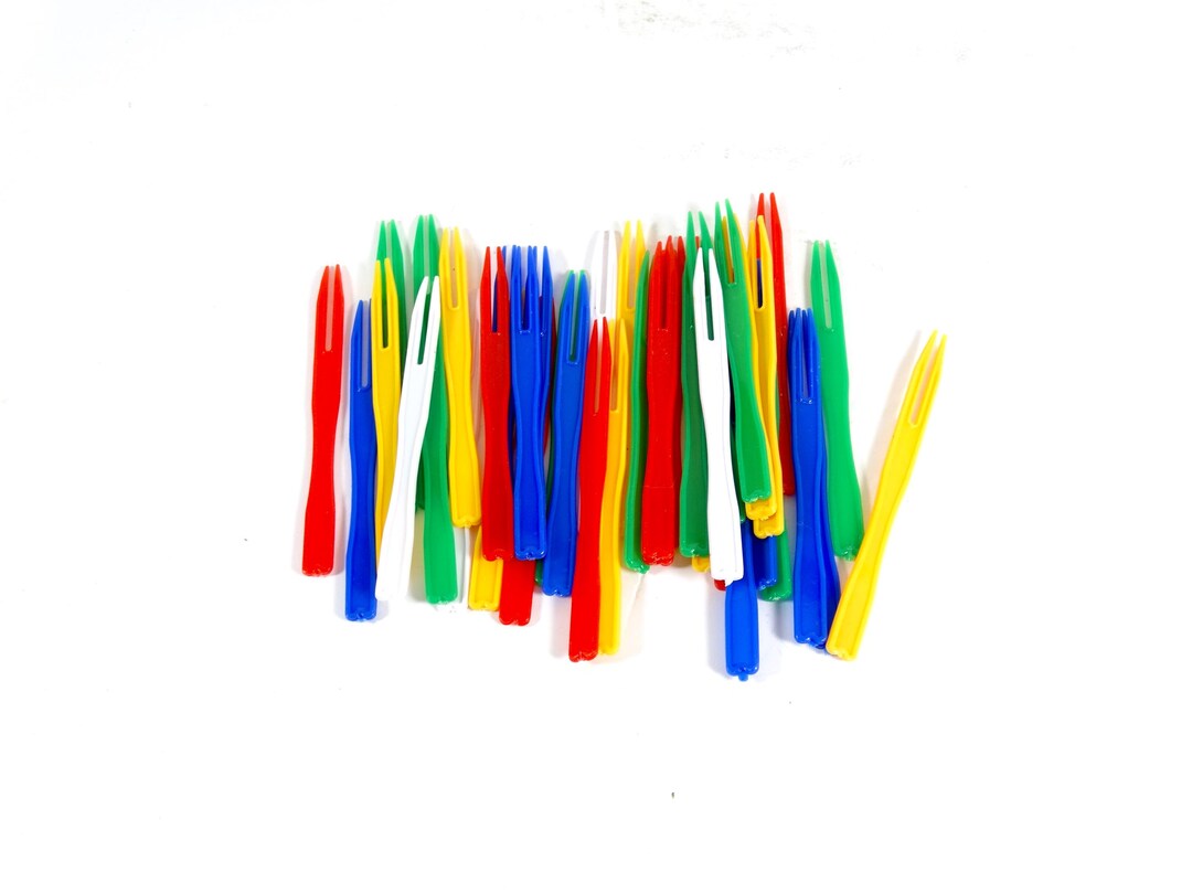 Vintage Party Picks Hors D’oeuvre Picks Set of 44 Vintage Plastic Picks ...