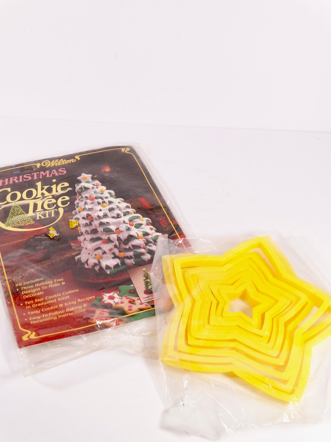 1982 Wilton Cookie Tree Kit - Vintage Star Christmas Tree Cookie Kit ...