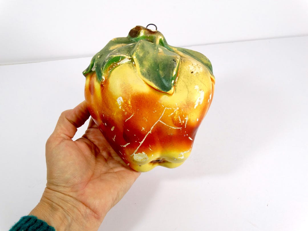 1942 Chalkware Apple 1942 Chalkware 1942 Plaster Apple Vintage Chalk Ware Apple Plaque 1940s ...