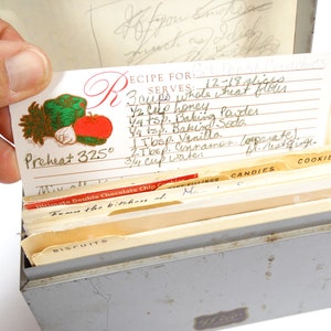 Vintage Metal Recipe Box With Recipes - Weis Metal Card File Box Full ...