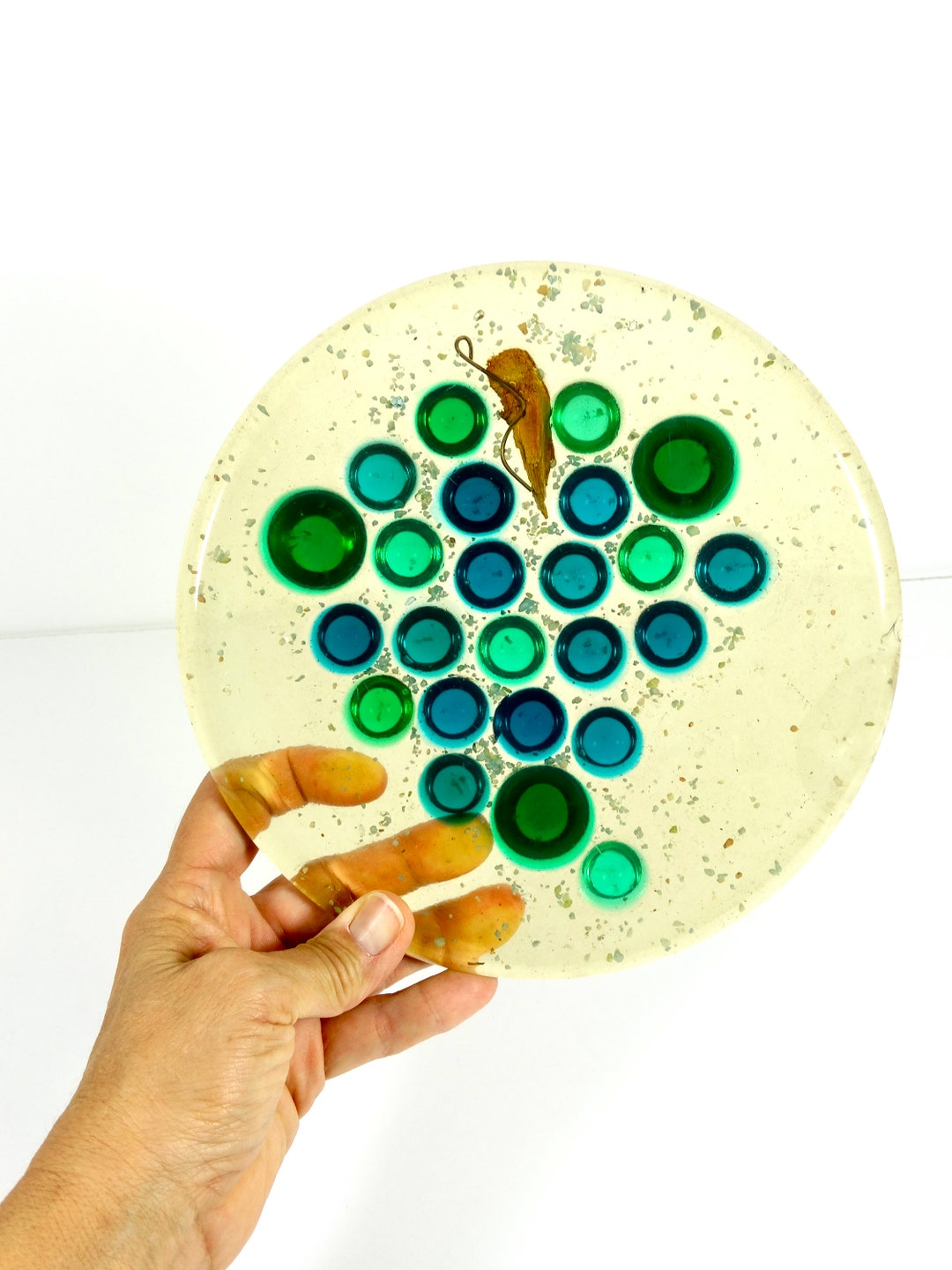 Fun 60s-70s Grape Trivet Vintage Bunch of Grapes Resin Trivet 1960s ...