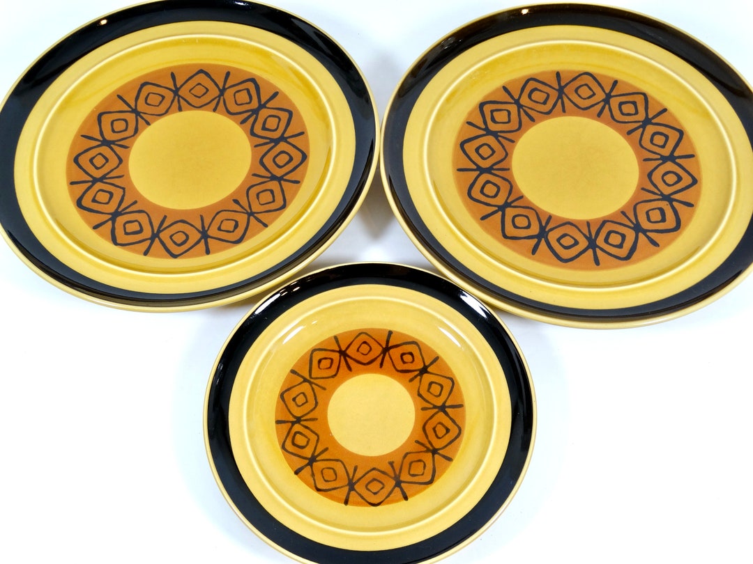 1970s Stonecraft Madrid Plate Set of 3 Plates 70s Dinnerware 70s Home ...