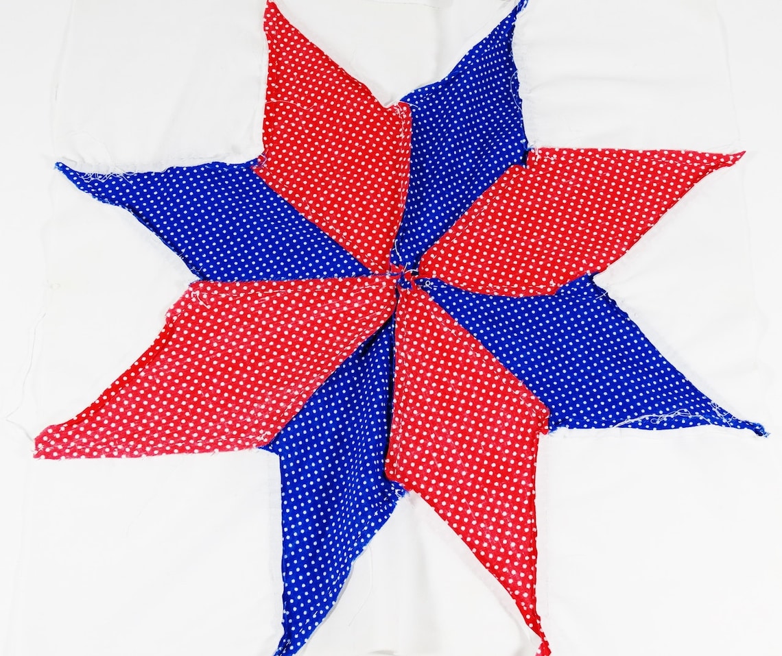 Vintage Quilt Block Red White and Blue Polka Dot 8-pointed - Etsy