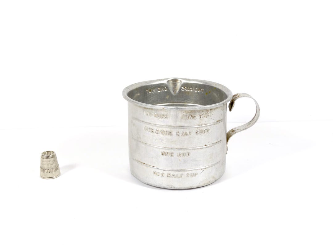 Vintage Aluminum Measuring Cup - Two Cup Measure Dry Measure Dry ...
