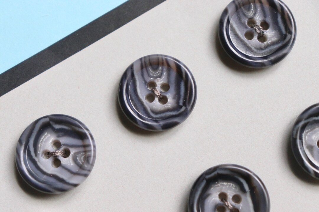 Vintage Grey Purple Tortoise Shell Look Buttons Set of 8 on Card 20mm ...