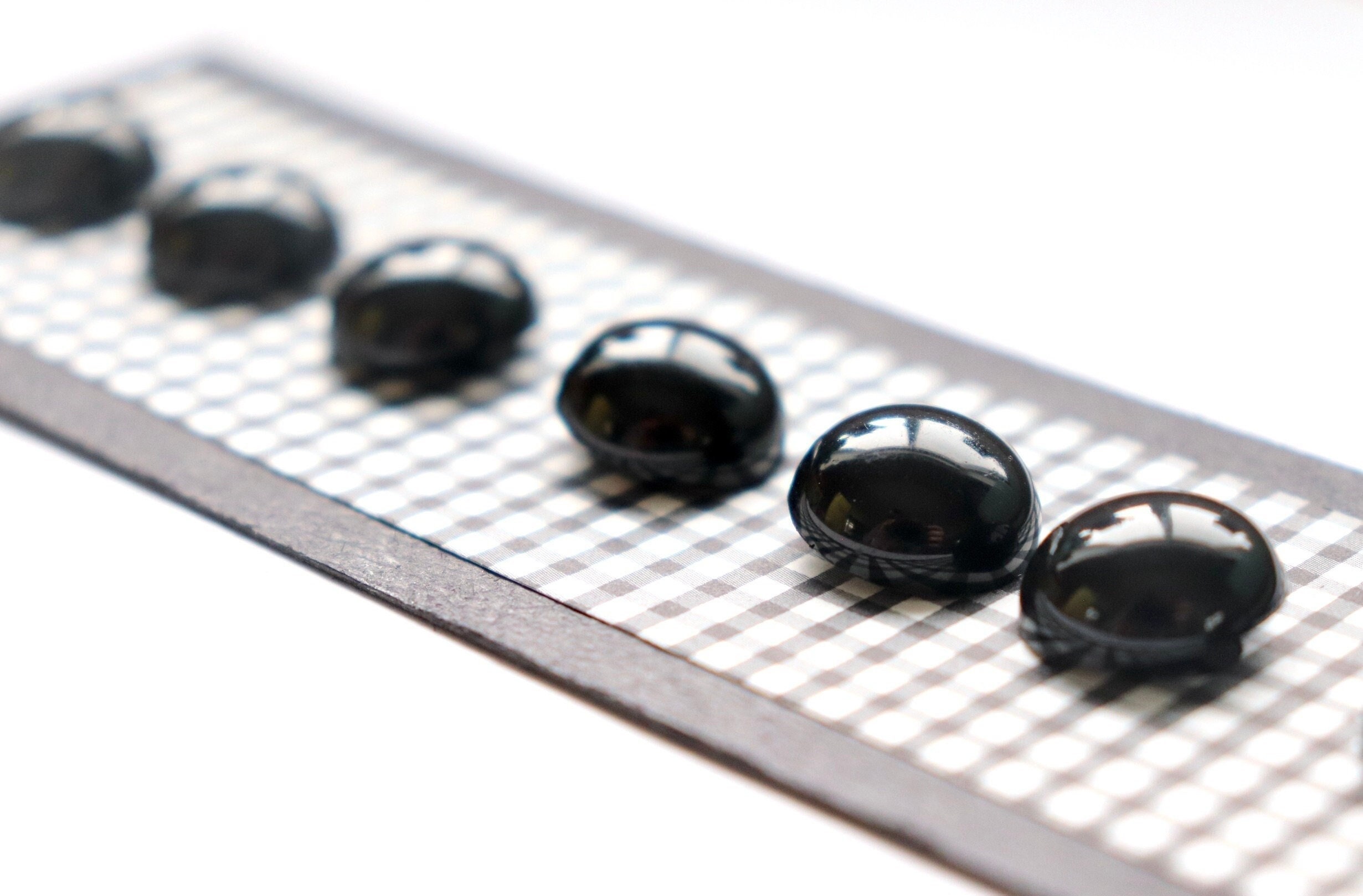 Gloss Black Round Top Buttons - Quality Vintage Plastic Shank Set of 8 ...